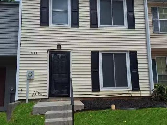 61369069 1409 Stonegate Pt