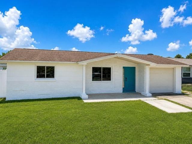 6136 9th Ave, New Port Richey, FL 34653