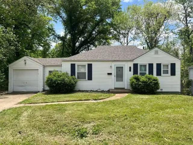 61389794 906 Disco Dr