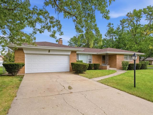 6138 W 127th Place