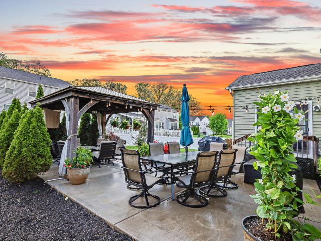 6139 Bradwood Drive