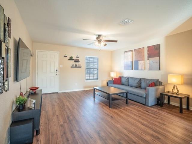6139 Lakefront St, San Antonio, TX 78222