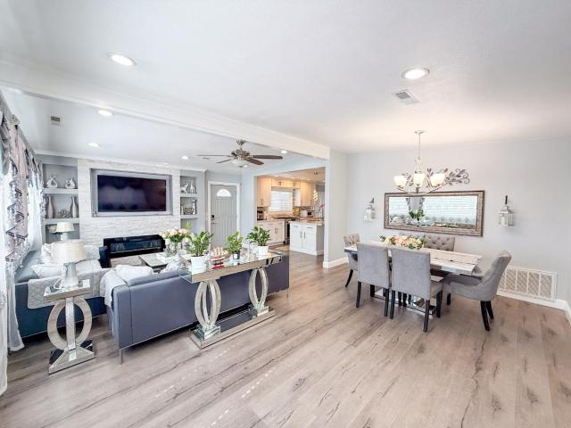 6130 Monterey Road 22