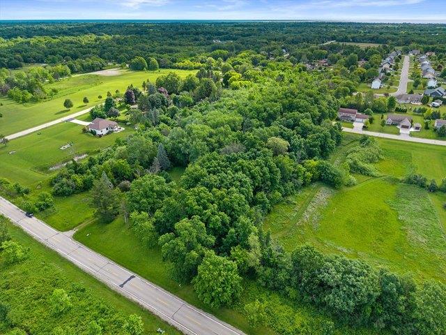 6130 Northwestern Ave, Caledonia, WI 53406