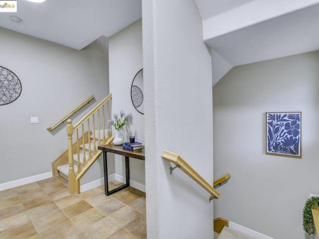 6130 Old Quarry Loop
