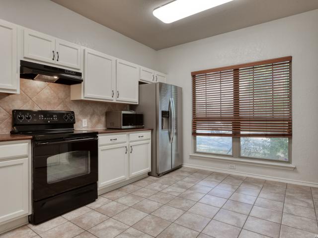 6130 Pecan Tree, San Antonio, TX 78240 | MLS #1956 | Compass