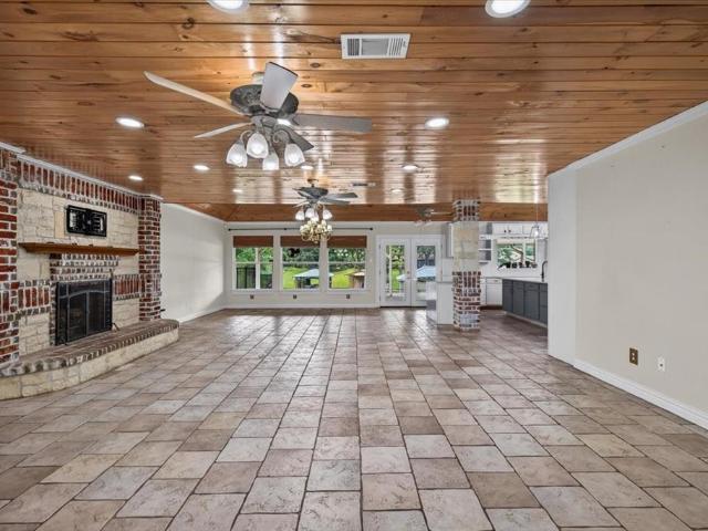 6130 Peninsula Cir, Athens, TX 75752 | MLS #21235