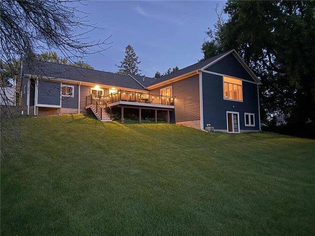 6130 Stillwater Blvd N, Oakdale, MN 55128