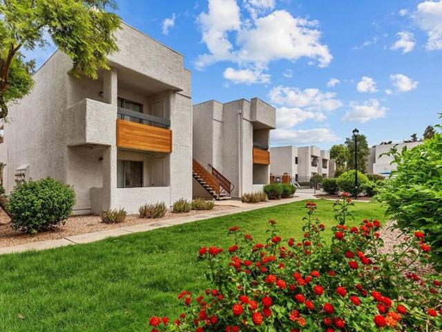 6131 N 27th Ave, Phoenix, AZ 85017