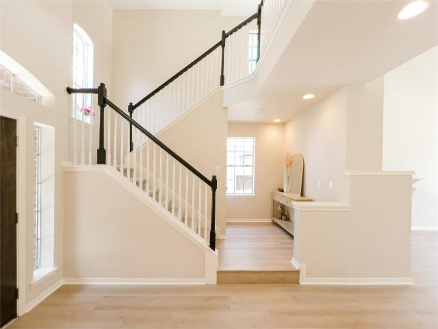 6131 Rachels Court