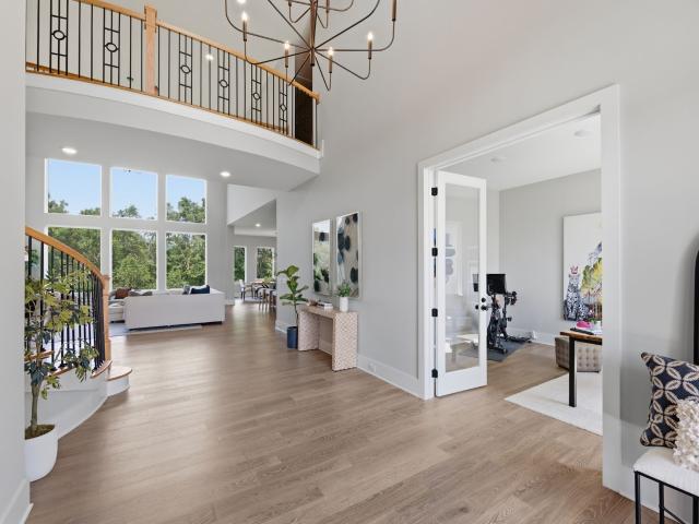 6132 Lookaway Cir