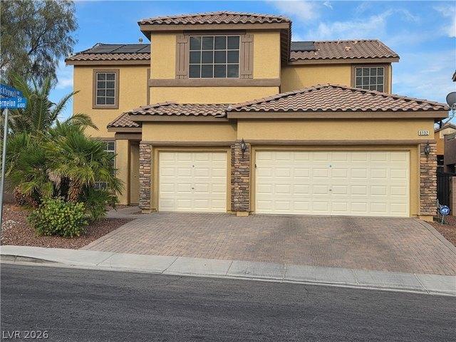 6132 W Watermelon St, North Las Vegas, NV 89081