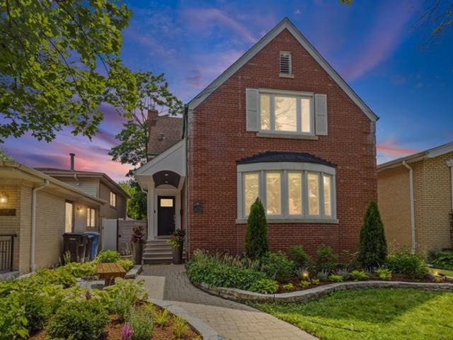 6133 N Lenox Ave, Chicago, IL 60646