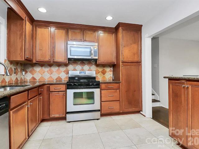 6133 Colchester Place