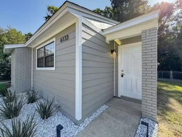 6133 Greenon Ln, Tallahassee, FL 32304