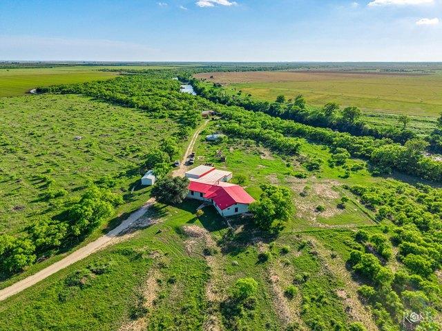 6133 Veribest Park Rd, Miles, TX 76861