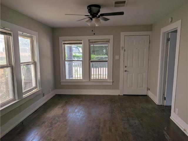 613 6th St, Corpus Christi, TX 78401 | MLS #458859 | Compass