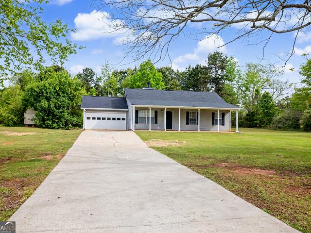 613 Coan Dr, Locust Grove, GA 30248 | MLS #10726 | Compass