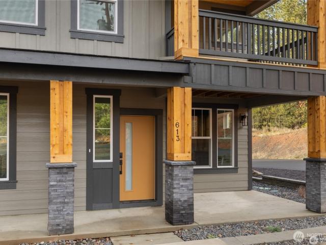 613 Compass Lot 21 Place