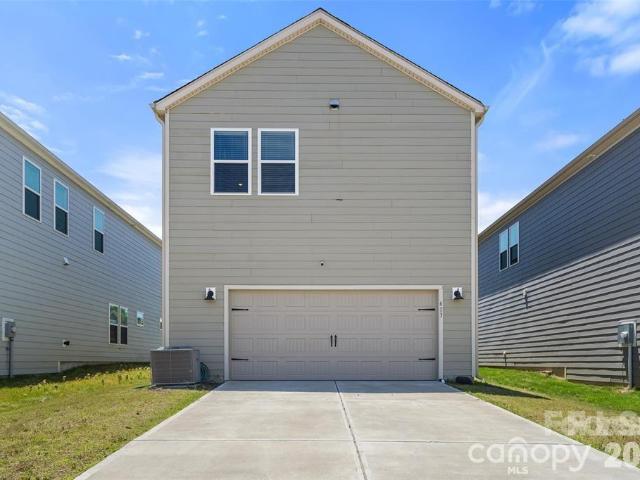 613 Cedar Knoll Circle