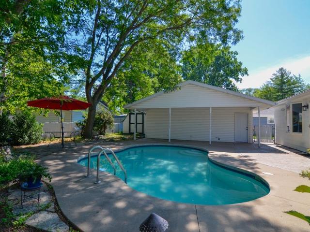613 clover lane