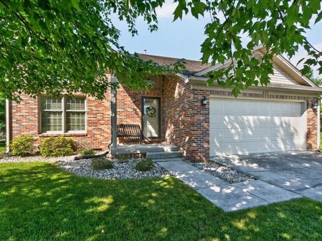 613 Applegrove Dr, Nicholasville, KY 40356