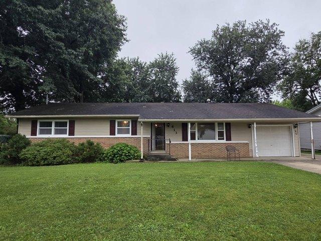 613 Ash St, Olney, IL 62450