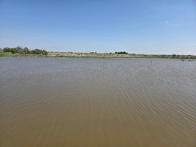 613 B N Access Rd, Tye, TX 79603