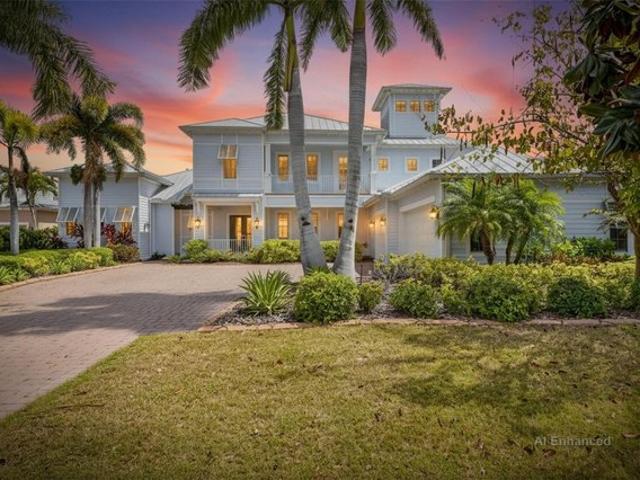 613 Balibay Rd, Apollo Beach, FL 33572