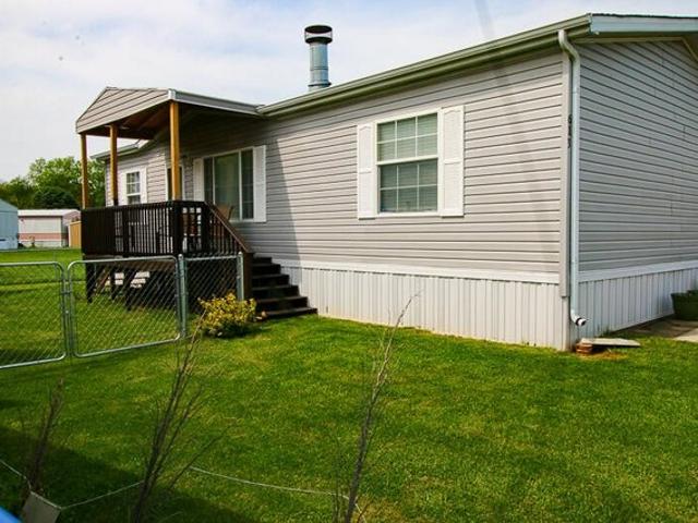 613 Bunker Hill Dr, Winchester, KY 40391