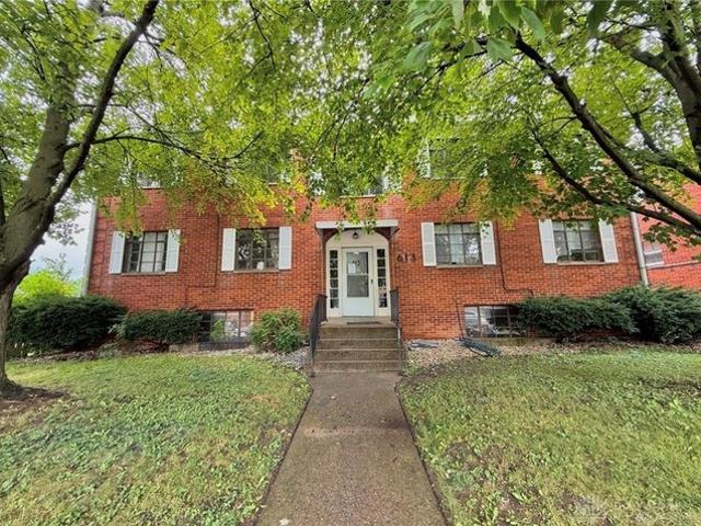613 Gainsborough Rd, Dayton, OH 45419