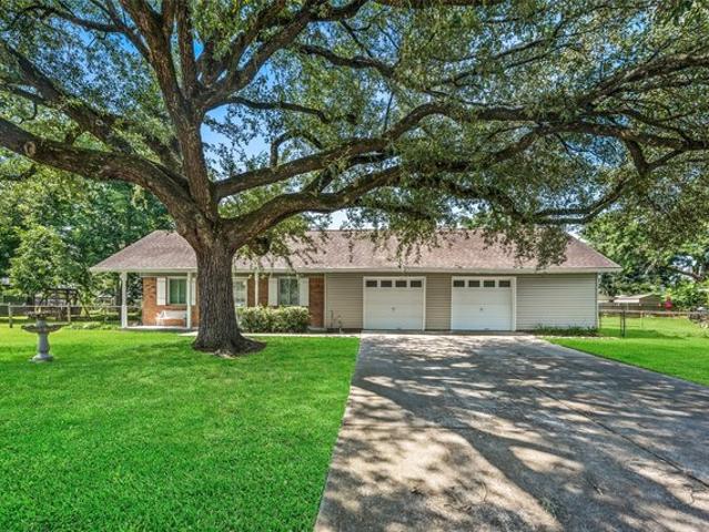 613 Grantham Rd, Baytown, TX 77521