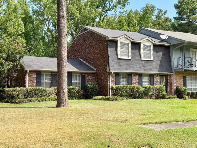 613 Greenbriar Drive