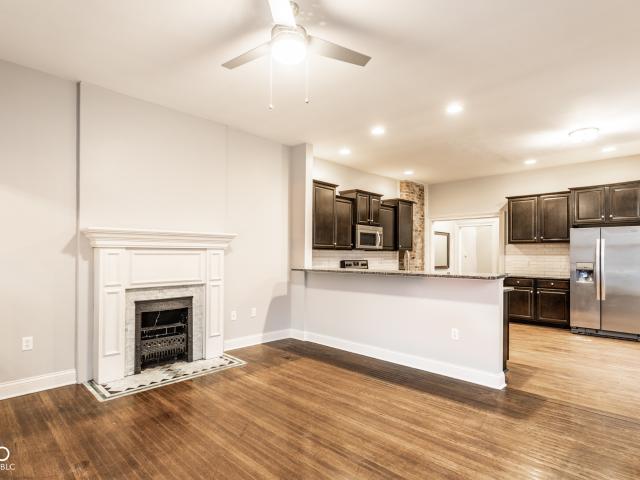 613 E New York St, Indianapolis, IN 46202 | MLS #22080 | Compass