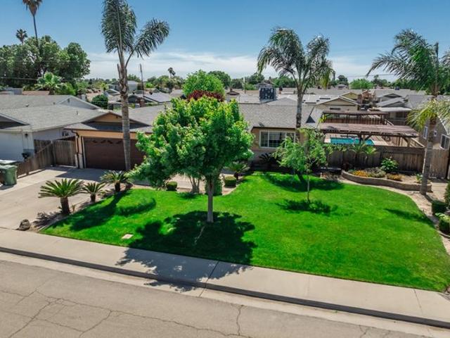 613 E Spruce Ave, Lemoore, CA 93245