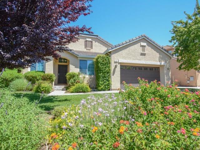 613 Edenderry Dr, Vacaville, CA 95688