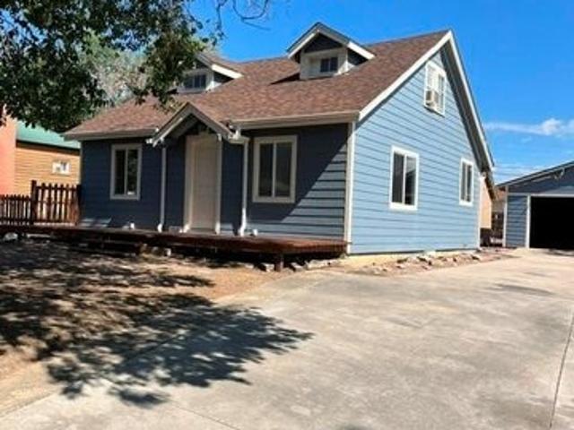 613 Fairview Ave, Canon City, CO 81212