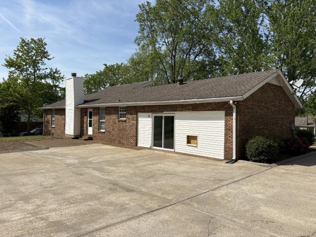 613 Francis Cir