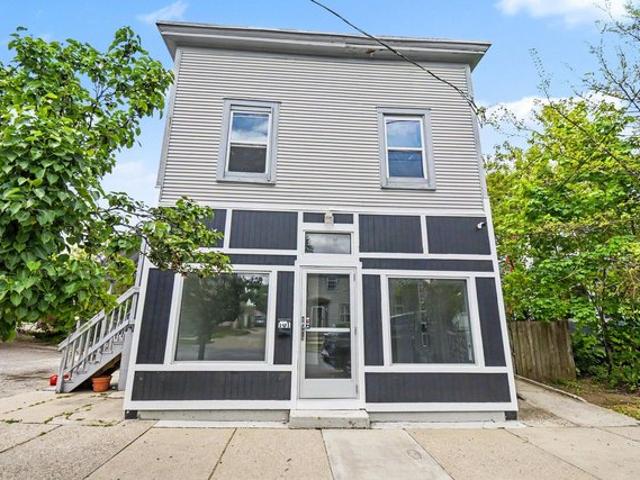 613 Fuller Ave SE, Grand Rapids, MI 49506