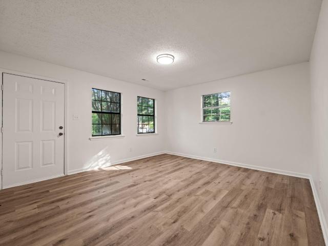 613 Locust Road