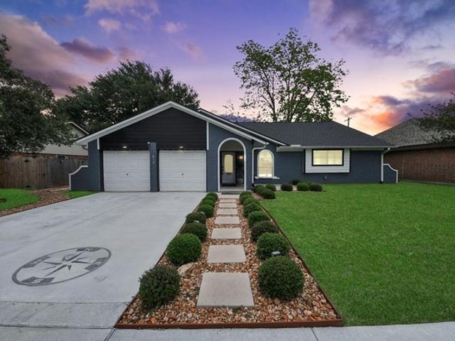 613 Luella Ave, Deer Park, TX 77536