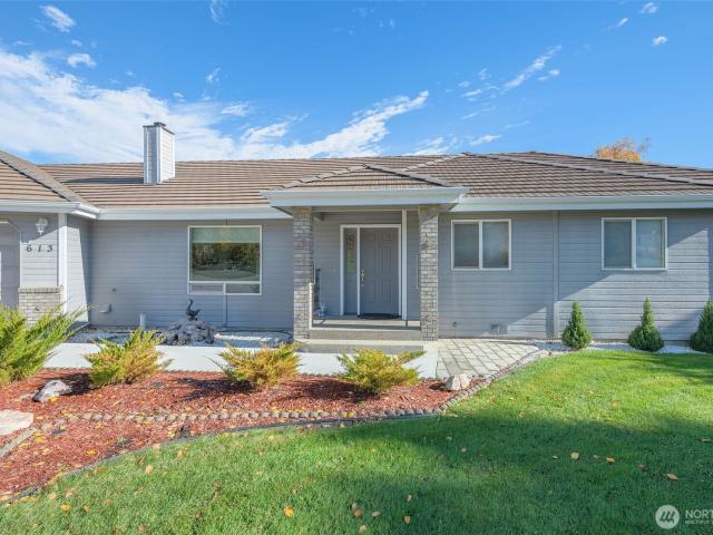 613 Meadow Drive