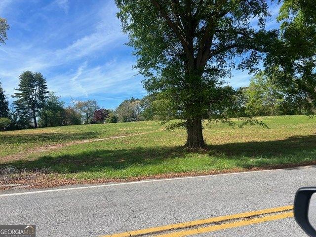 613 Midway Rd, Loganville, GA 30052