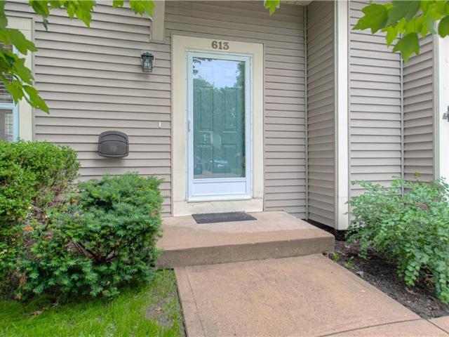 613 N Cedar Street