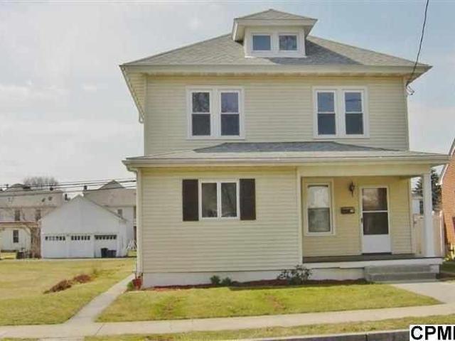 613 N Chestnut St, Palmyra, PA 17078