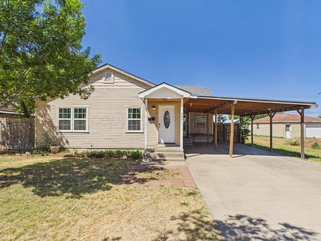 613 N Doucette St, Pampa, TX 79065