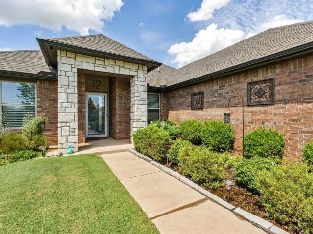 613 NW 180th Street
