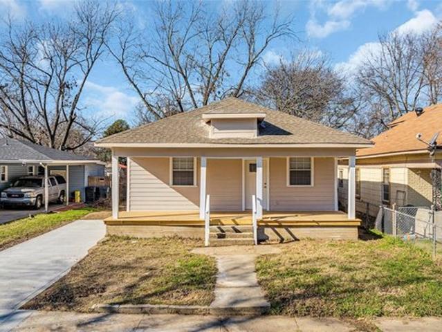 613 NW A St, Ardmore, OK 73401