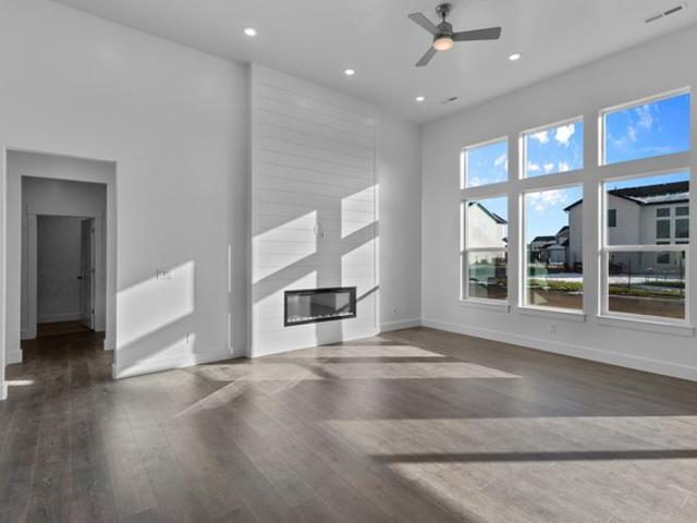 613 S 125 E, Hyde Park, UT 84318