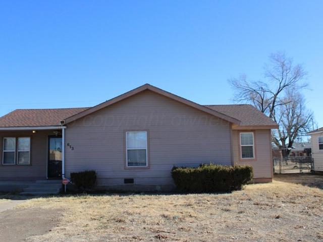 613 S Maddox Ave, Dumas, TX 79029